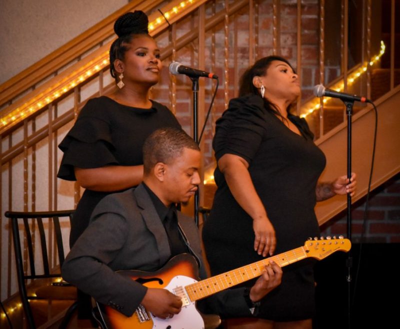 Club Lincoln: Ladies of the Lincoln | The Lincoln